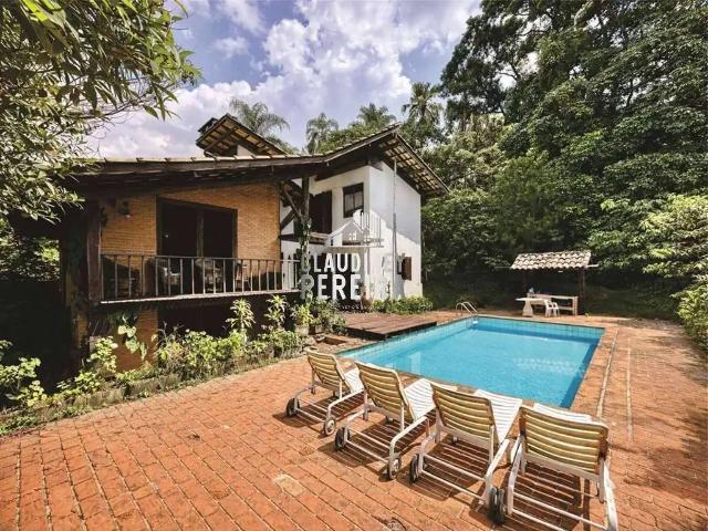 Casa / Sobrado em Condomínio para Venda em Carapicuíba/SP Chácara de La Rocca 3 Quartos