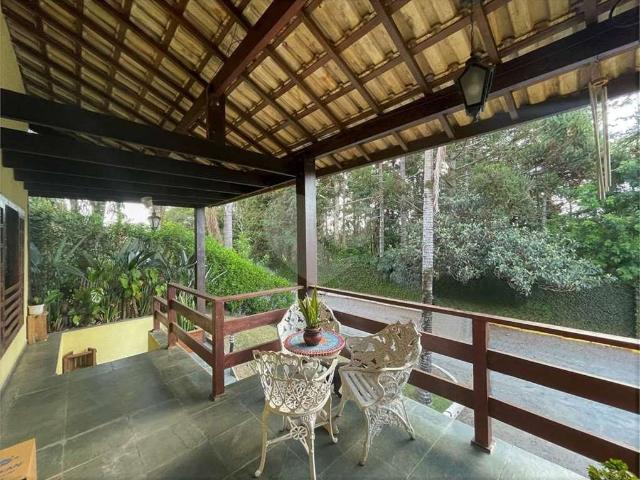 Casa / Sobrado em Condomínio para Venda em Carapicuíba/SP Chácara dos Junqueiras 4 Quartos