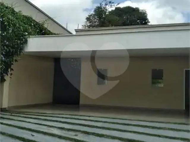 Casa / Sobrado em Condomínio para Venda em Carapicuíba/SP Chácara dos Junqueiras 4 Quartos