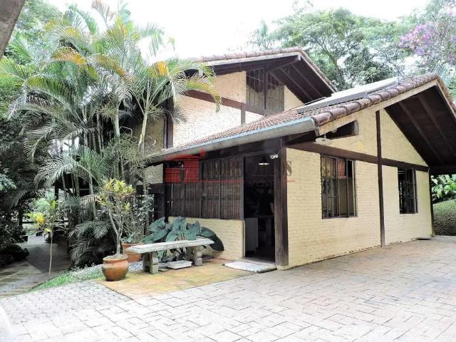 Casa / Sobrado em Condomínio para Venda em Carapicuíba/SP Chácara dos Junqueiras 5 Quartos