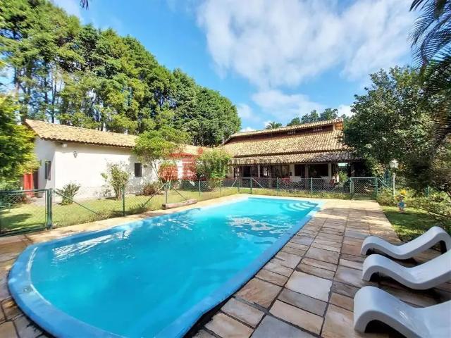 Casa / Sobrado em Condomínio para Venda em Carapicuíba/SP Chácara dos Lagos 3 Quartos