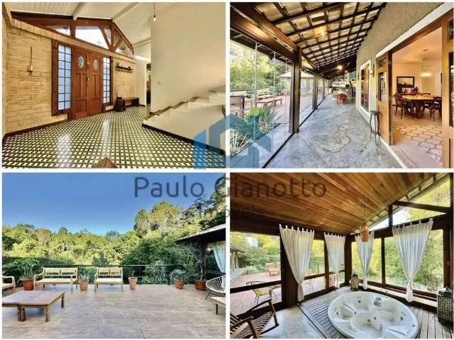 Casa / Sobrado em Condomínio para Venda em Carapicuíba/SP Chácara dos Lagos 3 Quartos