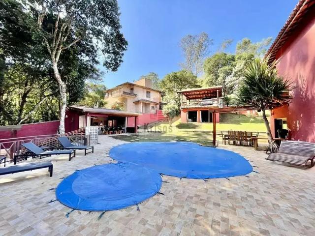 Casa / Sobrado em Condomínio para Venda em Carapicuíba/SP Chácara dos Lagos 4 Quartos