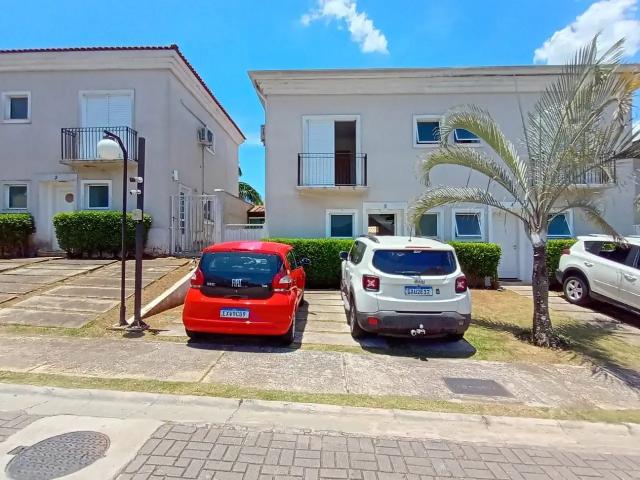 Casa / Sobrado em Condomínio para Venda em Carapicuíba/SP Chácara Quiriri 3 Quartos
