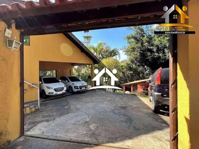 Casa / Sobrado em Condomínio para Venda em Carapicuíba/SP Nova Fazendinha 4 Quartos