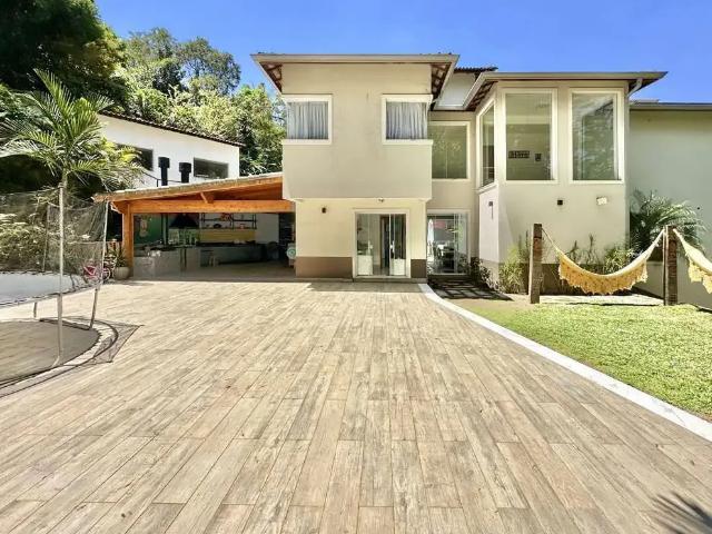 Casa / Sobrado em Condomínio para Venda em Carapicuíba/SP Chácara Santa Lúcia 4 Quartos