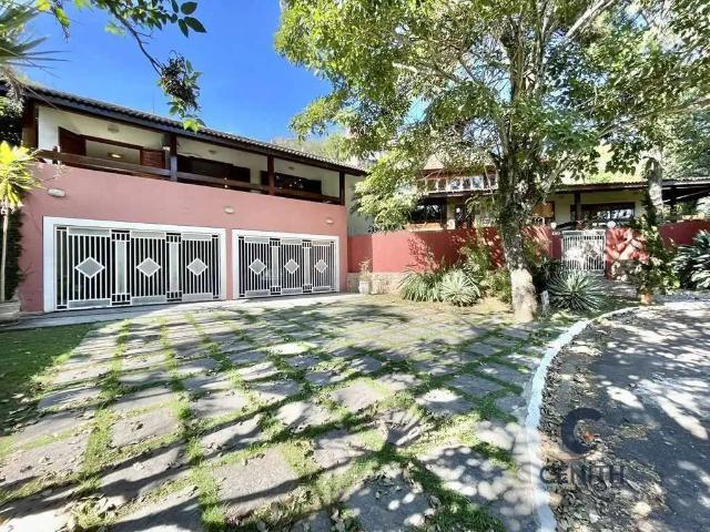 Casa / Sobrado em Condomínio para Venda em Carapicuíba/SP Águas da Fazendinha 5 Quartos