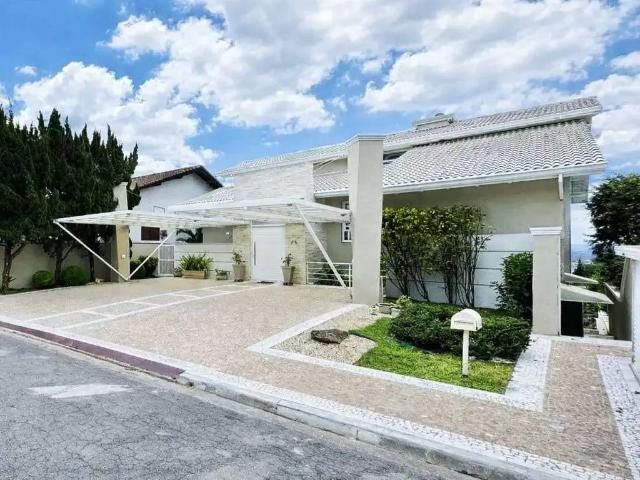 Casa / Sobrado em Condomínio para Venda em Carapicuíba/SP Aldeia da Fazendinha 4 Quartos