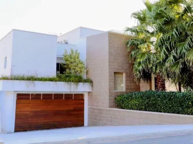 Casa / Sobrado em Condomínio para Venda em Carapicuíba/SP Golf Gardens 3 Quartos
