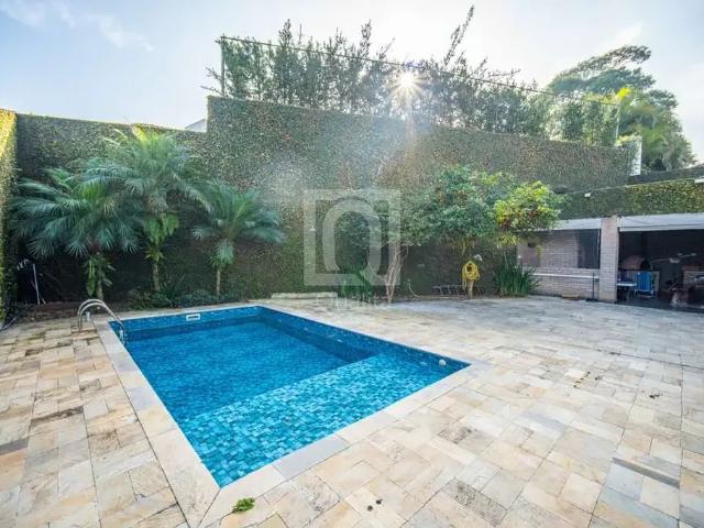 Casa / Sobrado em Condomínio para Venda em Carapicuíba/SP Golf Gardens 3 Quartos