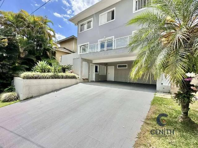 Casa / Sobrado em Condomínio para Venda em Carapicuíba/SP Golf Gardens 4 Quartos