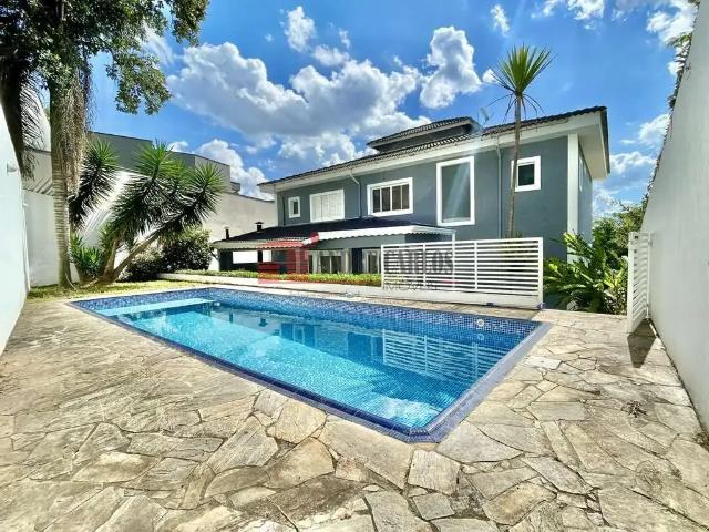 Casa / Sobrado em Condomínio para Venda em Carapicuíba/SP Golf Gardens 4 Quartos
