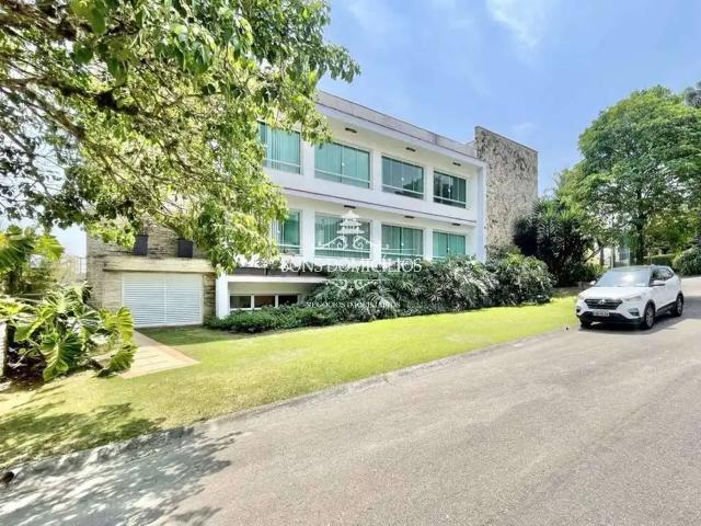 Casa / Sobrado em Condomínio para Venda em Carapicuíba/SP Golf Gardens 6 Quartos