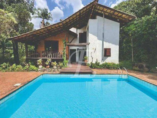 Casa / Sobrado em Condomínio para Venda em Carapicuíba/SP Granja Viana 3 Quartos