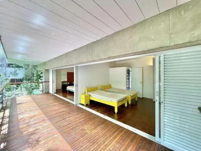 Casa / Sobrado em Condomínio para Venda em Carapicuíba/SP Granja Viana 3 Quartos