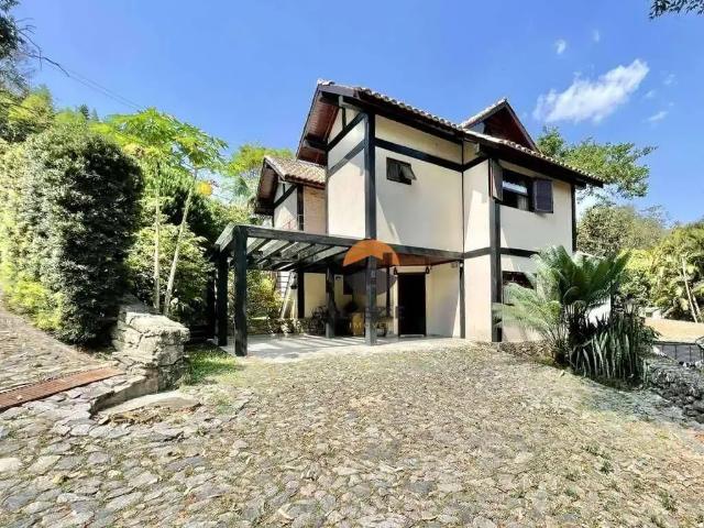 Casa / Sobrado em Condomínio para Venda em Carapicuíba/SP Granja Viana 3 Quartos