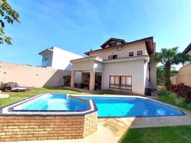 Casa / Sobrado em Condomínio para Venda em Carapicuíba/SP Granja Viana 4 Quartos