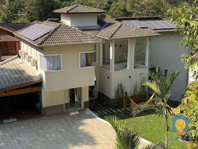Casa / Sobrado em Condomínio para Venda em Carapicuíba/SP Granja Viana 4 Quartos