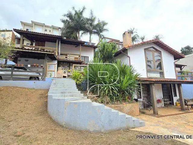 Casa / Sobrado em Condomínio para Venda em Carapicuíba/SP Granja Viana 6 Quartos
