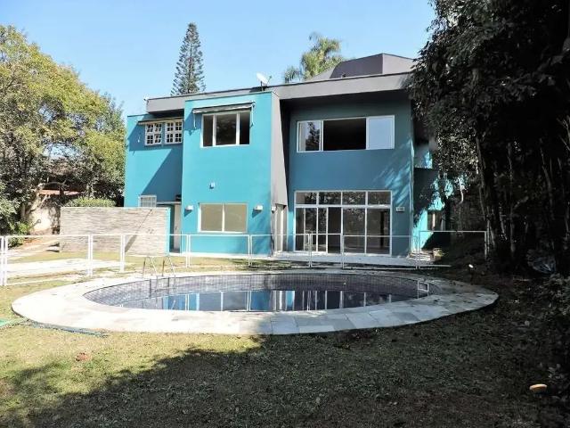 Casa / Sobrado em Condomínio para Venda em Carapicuíba/SP Jardim Marilu 6 Quartos