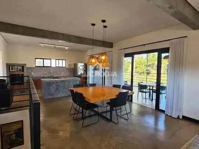 Casa / Sobrado em Condomínio para Venda em Carapicuíba/SP Pousada dos Bandeirantes 3 Quartos