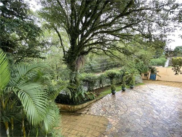 Casa / Sobrado em Condomínio para Venda em Carapicuíba/SP Pousada dos Bandeirantes 3 Quartos