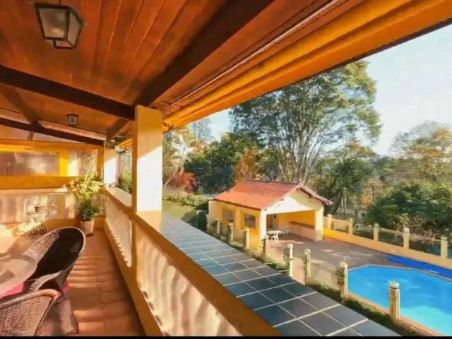Casa / Sobrado em Condomínio para Venda em Carapicuíba/SP Pousada dos Bandeirantes 6 Quartos