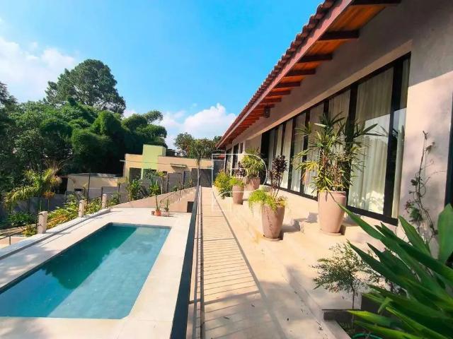Casa / Sobrado em Condomínio para Venda em Carapicuíba/SP Parque Primavera 4 Quartos