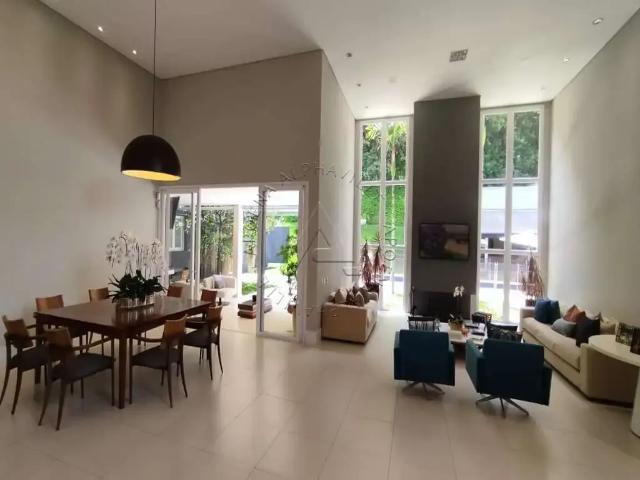 Casa / Sobrado em Condomínio para Venda em Carapicuíba/SP Recanto Impla 4 Quartos