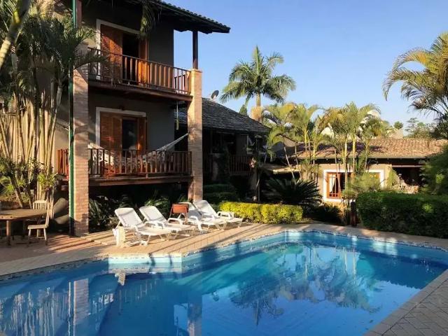 Casa / Sobrado em Condomínio para Venda em Carapicuíba/SP Recanto Impla 4 Quartos
