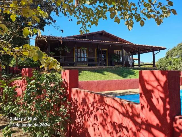 Casa / Sobrado em Condomínio para Venda em Carapicuíba/SP Residencial Euroville 4 Quartos