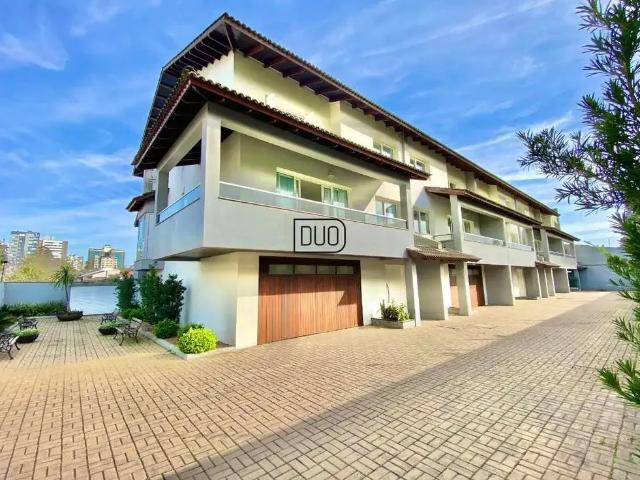Casa / Sobrado em Condomínio para Venda em Caxias do Sul/RS Jardim América 3 Quartos