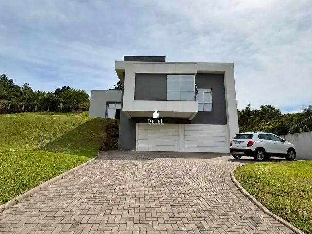 Casa / Sobrado em Condomínio para Venda em Caxias do Sul/RS Linha 40 3 Quartos