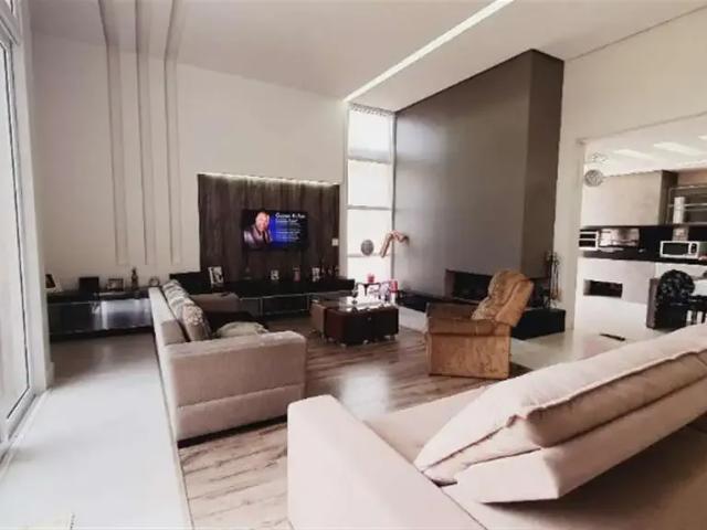 Casa / Sobrado em Condomínio para Venda em Caxias do Sul/RS Linha 40 3 Quartos