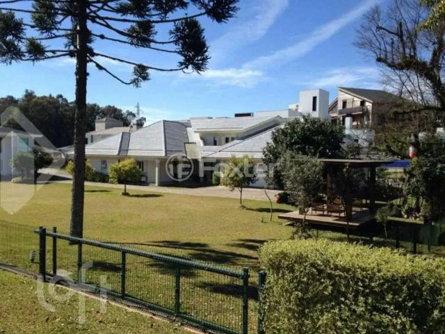 Casa / Sobrado em Condomínio para Venda em Caxias do Sul/RS Nossa Senhora da Saúde 4 Quartos