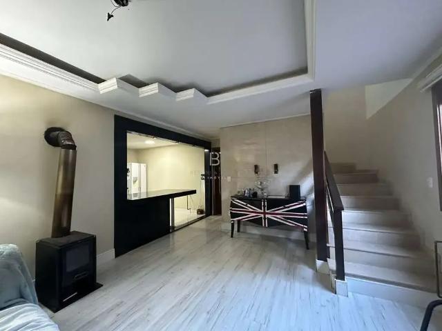 Casa / Sobrado em Condomínio para Venda em Caxias do Sul/RS Petrópolis 3 Quartos