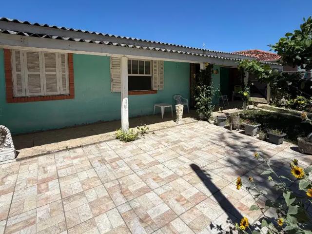 Casa / Sobrado em Condomínio para Venda em Cidreira/RS Nazaré 3 Quartos