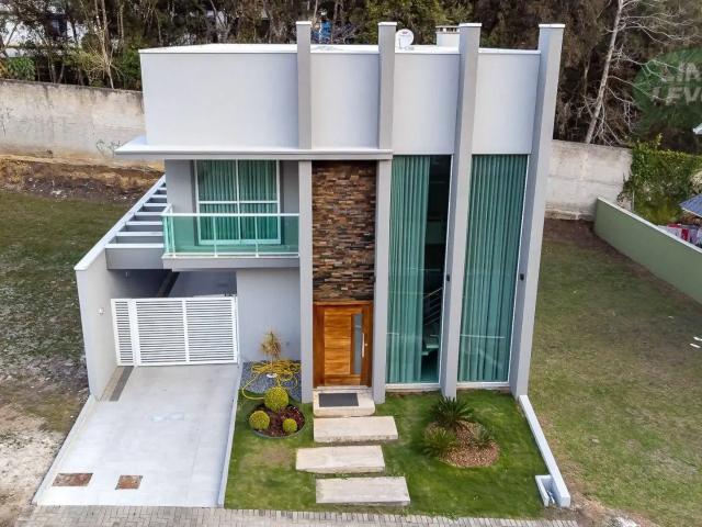 Casa / Sobrado em Condomínio para Venda em Colombo/PR Campo Pequeno 3 Quartos