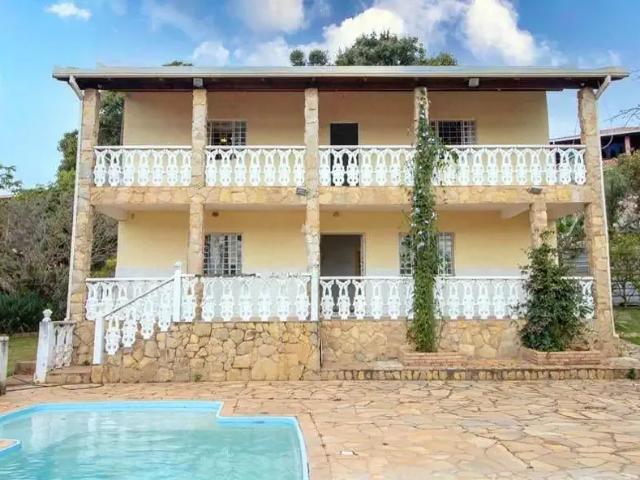 Casa / Sobrado em Condomínio para Venda em Contagem/MG Solar do Madeira 4 Quartos