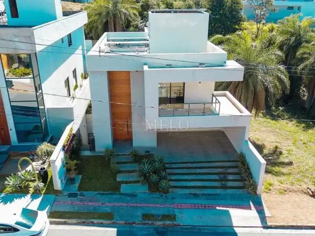 Casa / Sobrado em Condomínio para Venda em Contagem/MG Portal do Sol 5 Quartos