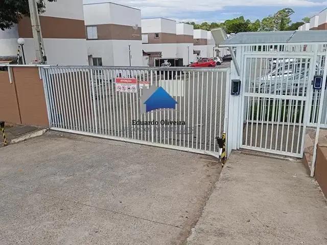 Casa / Sobrado em Condomínio para Venda em Cotia/SP Centro 2 Quartos
