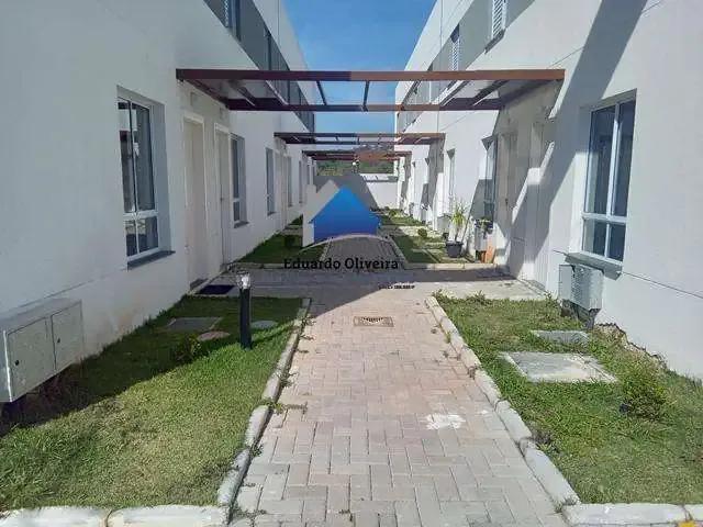 Casa / Sobrado em Condomínio para Venda em Cotia/SP Centro 2 Quartos
