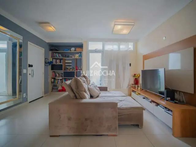 Casa / Sobrado em Condomínio para Venda em Cotia/SP Chácara Pavoeiro 3 Quartos
