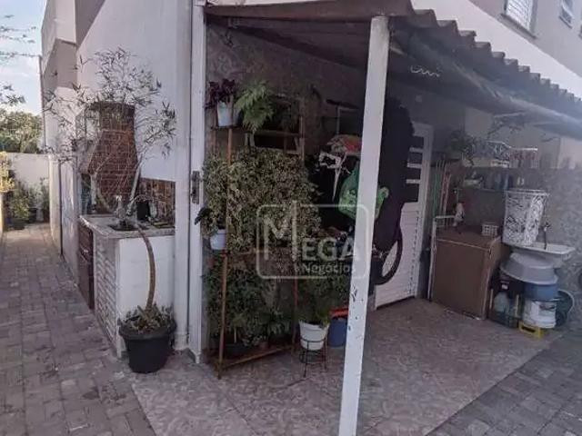 Casa / Sobrado em Condomínio para Venda em Cotia/SP Água Espraiada Caucaia do Alto 2 Quartos