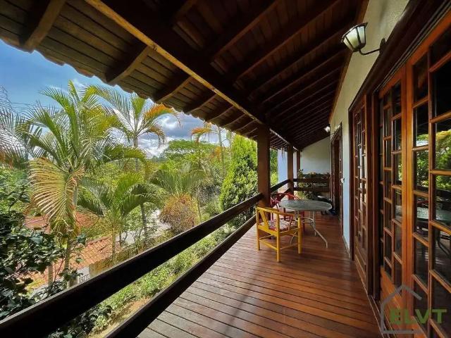 Casa / Sobrado em Condomínio para Venda em Cotia/SP Granja Viana II 6 Quartos