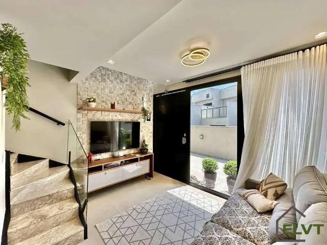 Casa / Sobrado em Condomínio para Venda em Cotia/SP Granja Viana 2 Quartos