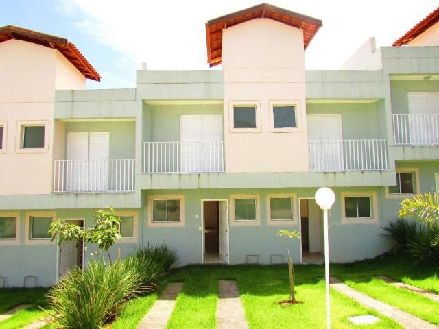 Casa / Sobrado em Condomínio para Venda em Cotia/SP Granja Viana 2 Quartos