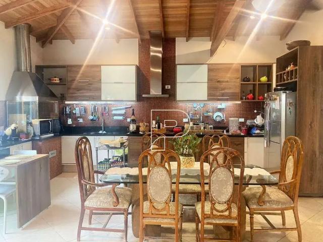 Casa / Sobrado em Condomínio para Venda em Cotia/SP Granja Viana 3 Quartos