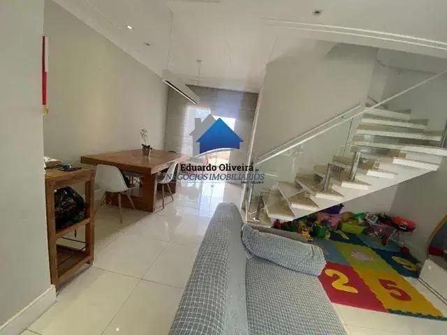 Casa / Sobrado em Condomínio para Venda em Cotia/SP Granja Viana 3 Quartos