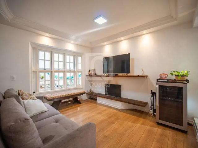 Casa / Sobrado em Condomínio para Venda em Cotia/SP Granja Viana 3 Quartos